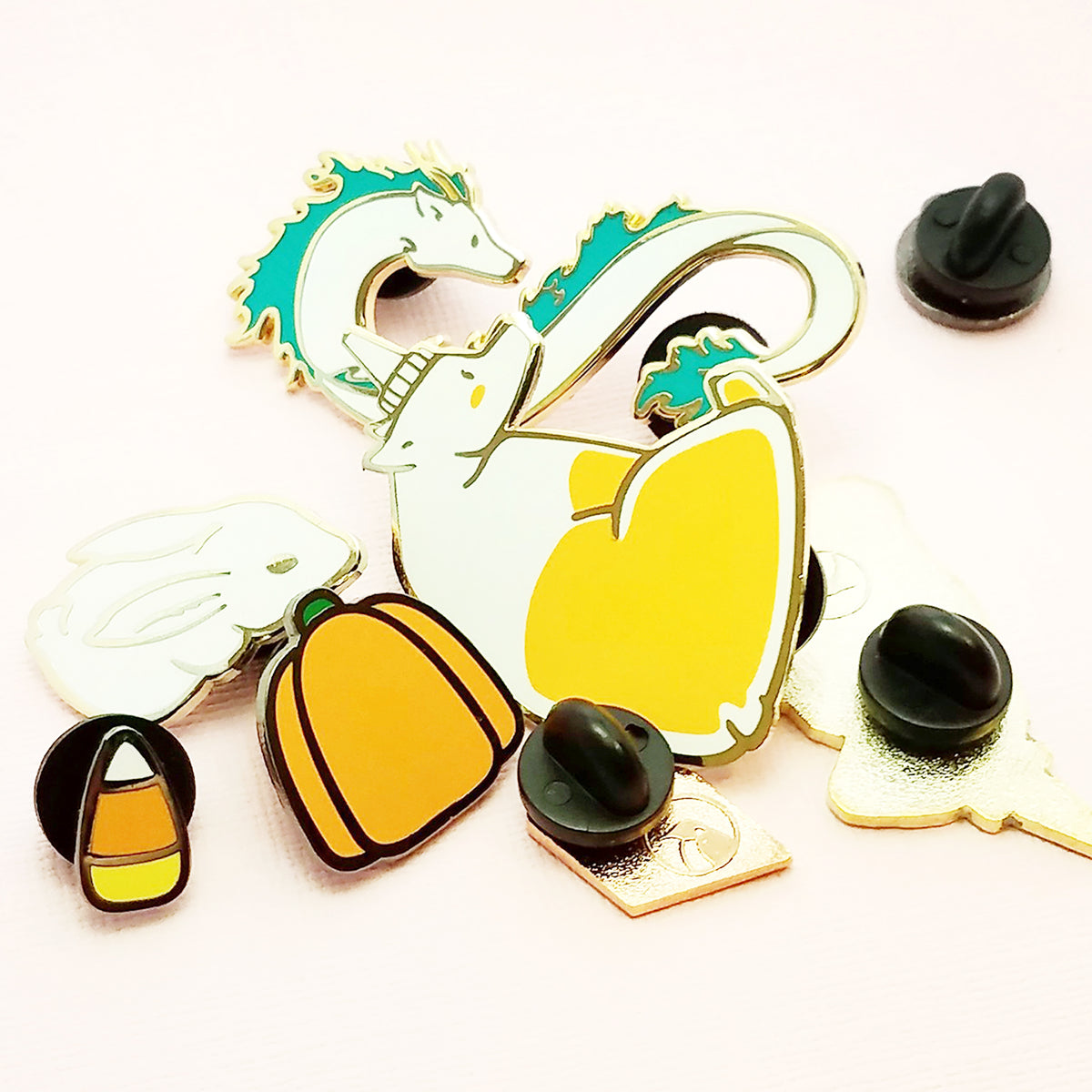 Pins – Vector Penguin Shop